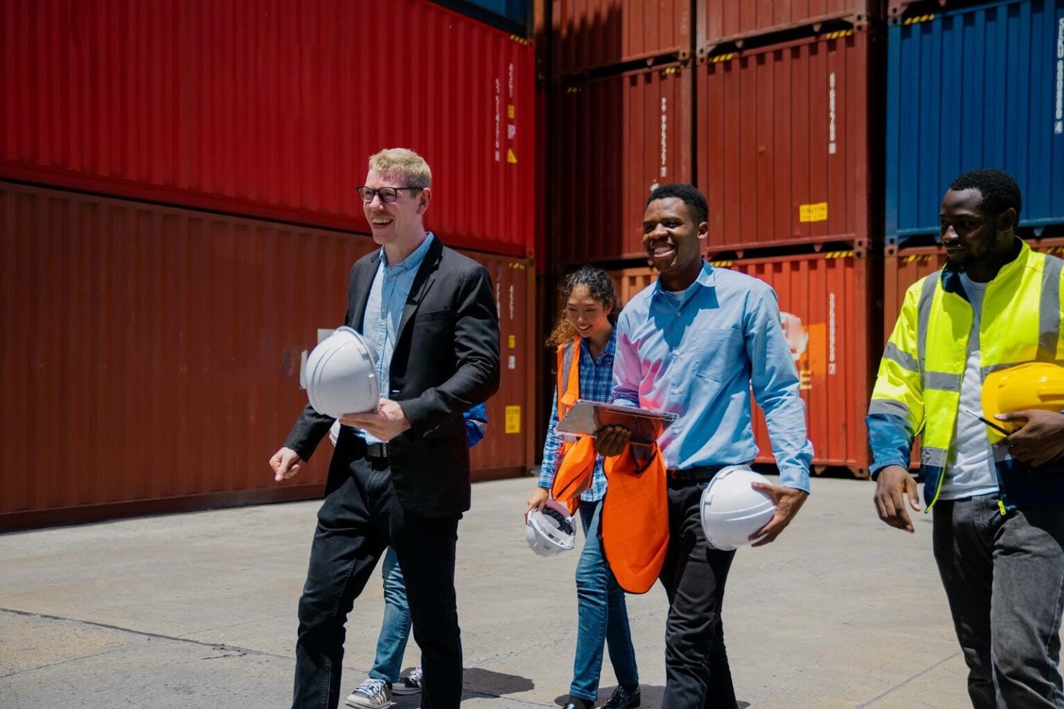 SPMT: What Is Self-Propelled Modular Transport + Uses, Benefits, and ...